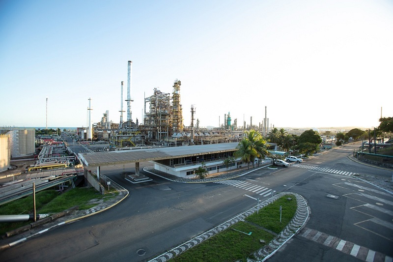 Acelen completa um ano à frente da Refinaria de Mataripe; veja o que ...